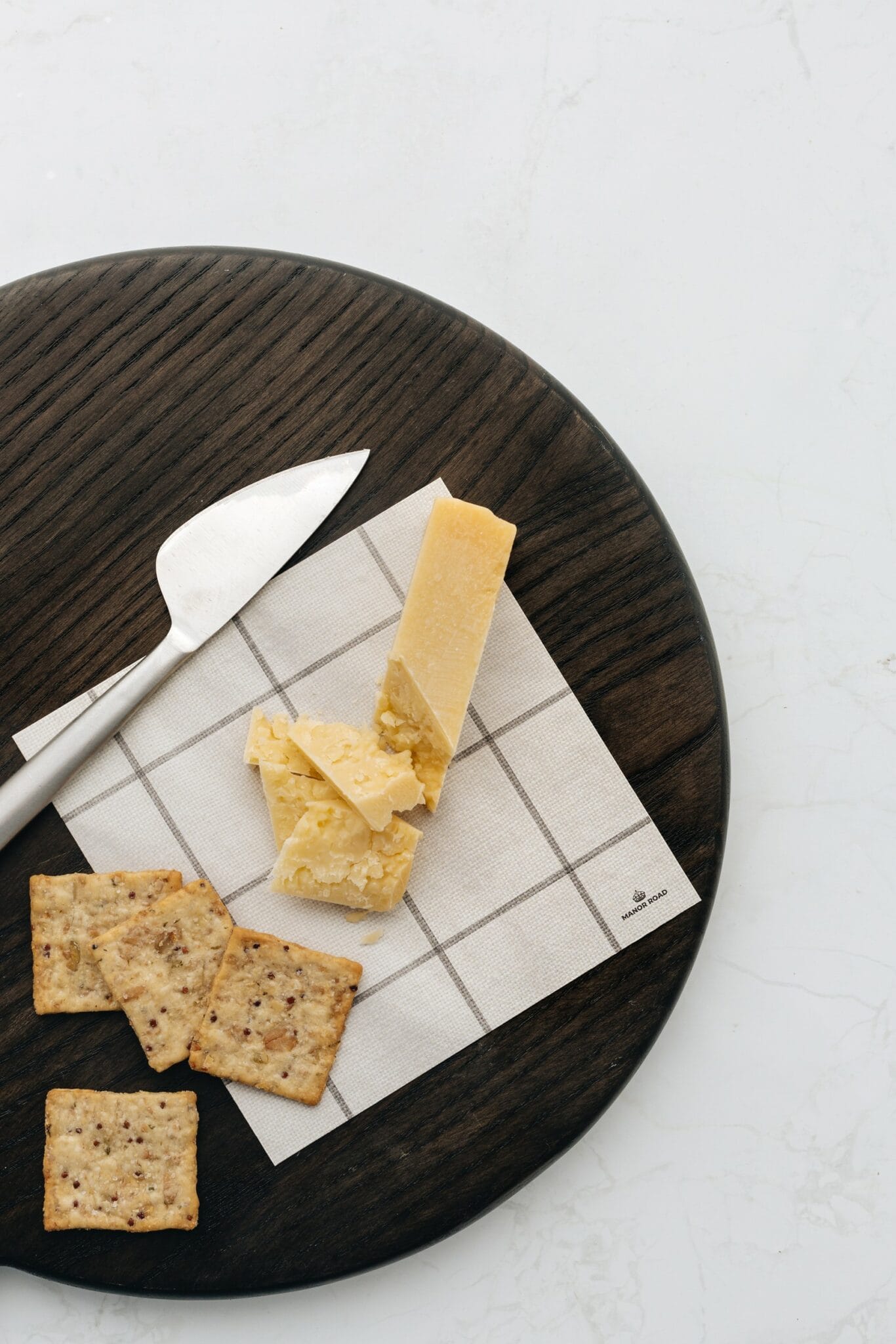 Black & White Check Linen Cheese Board Presentation Cards – Manor Road