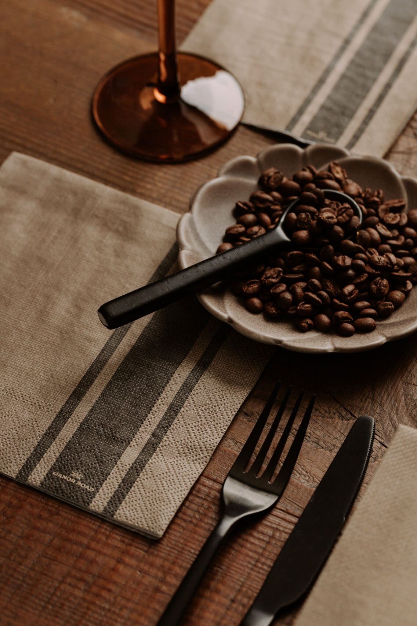 Coffee Stripe Linen Napkins - Luncheon – Manor Road