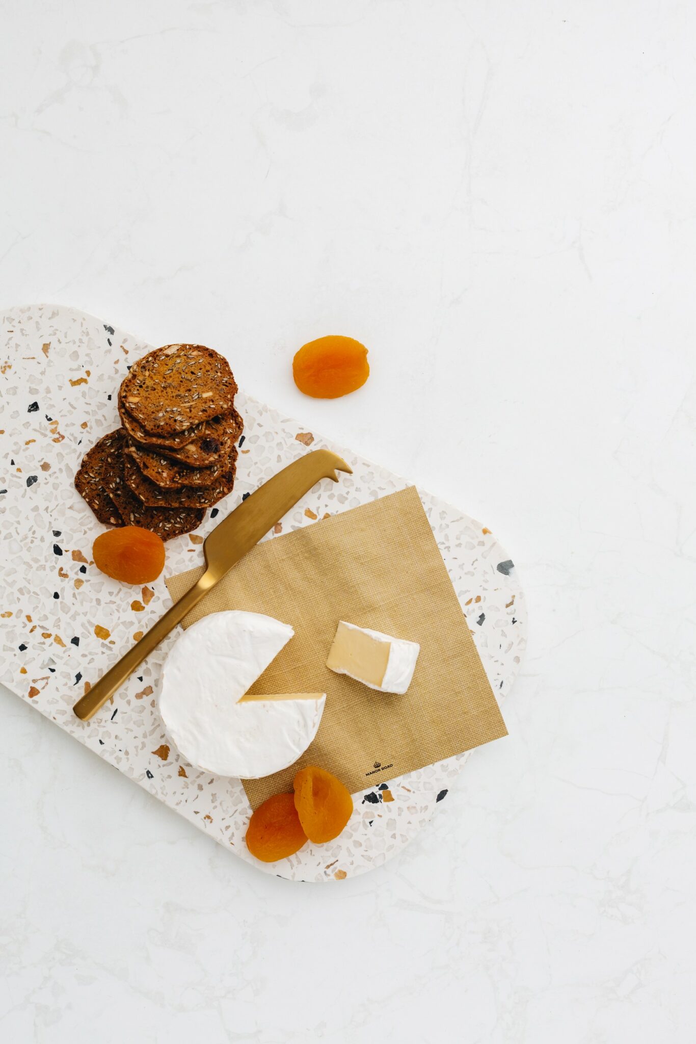 Gold Linen Cheese Board Presentation Cards – Manor Road